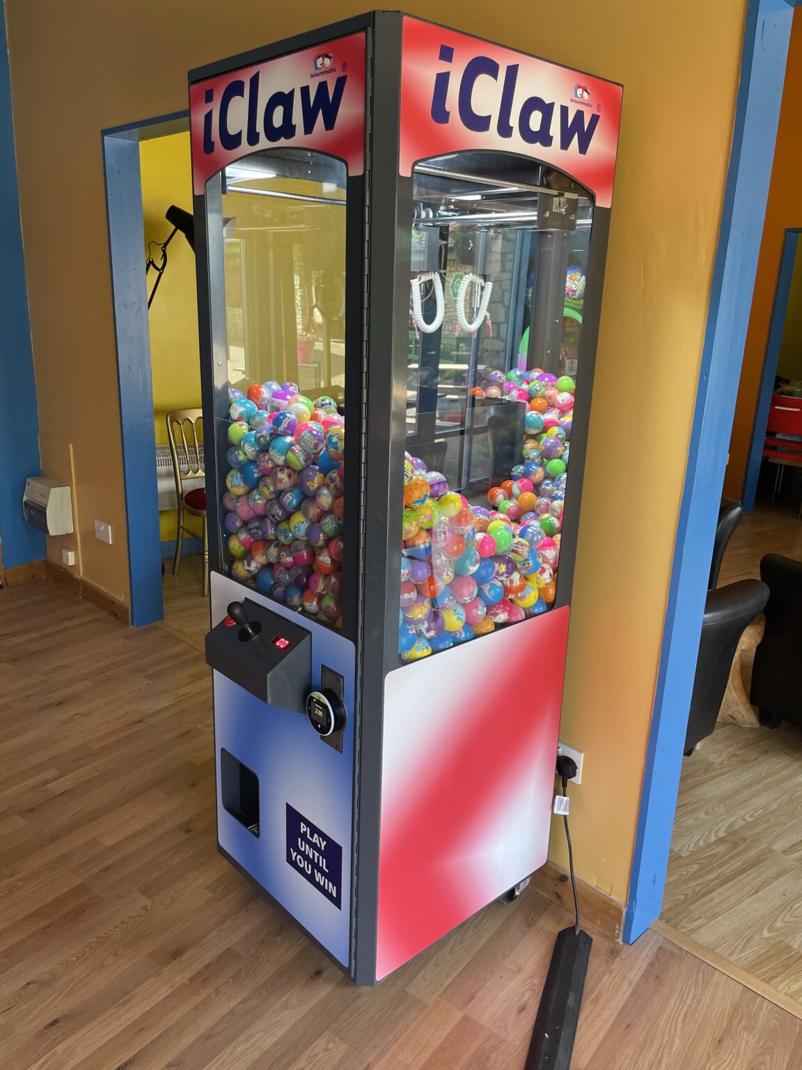 iClaw Toy Filled Capsule Grabber Machine – Leisurematic